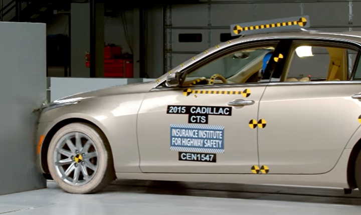2015 Cadillac CTS – IIHS çarpışma testi | Araba Teknik Bilgi