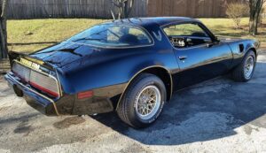 1979 Pontiac Firebird Trans Am 403 | Araba Teknik Bilgi